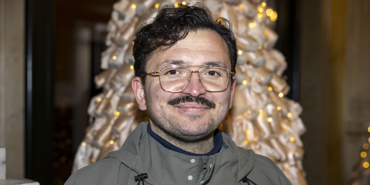 Umut Sakarya lukkede begge sine spisesteder: Nu deler han stor nyhed