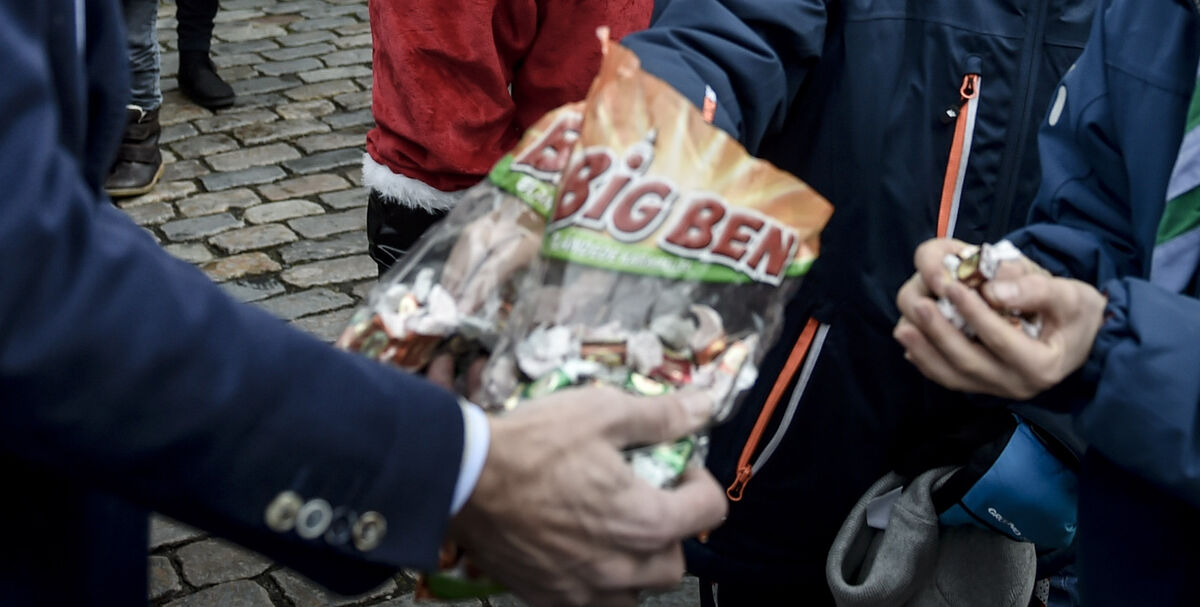 Sidste skoledag aflyst: Gør farligt fund i karameller