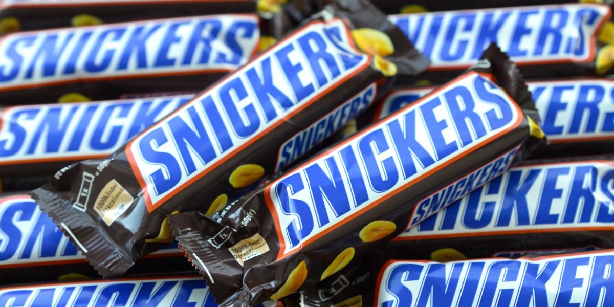 Mand var i retten for overgreb, da han spiste en Snickers - så måtte ...